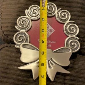 Accents | Metal Bow Frame | Poshmark